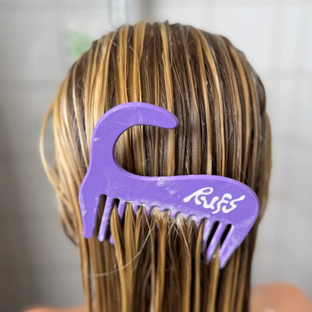 Wide-Tooth Detangling Comb – Made in Sweden
